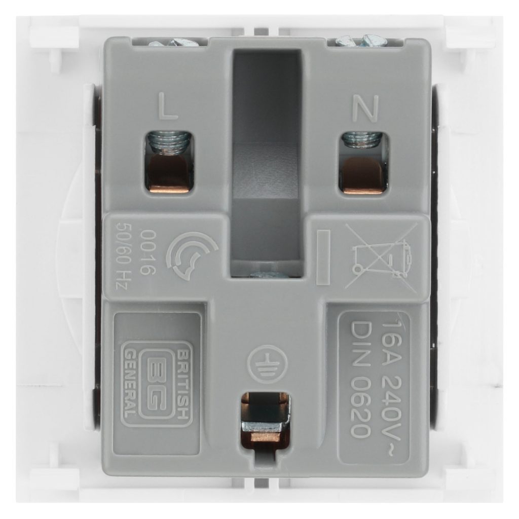 Euro Schuko UnSwitched Socket Module - Pakistan Cables Decoris Series ...